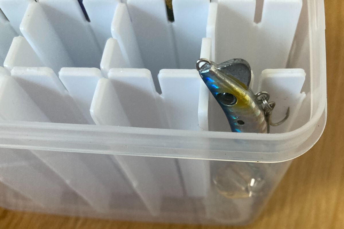 100均の道具で自作！タックルボックス用エギ・ジグ収納ケースの作り方 | カッパチャレンジ